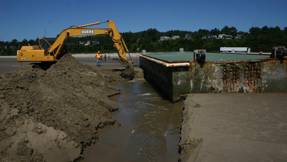 Japanese tsunami dock removal begins on Oregon beach | KATU