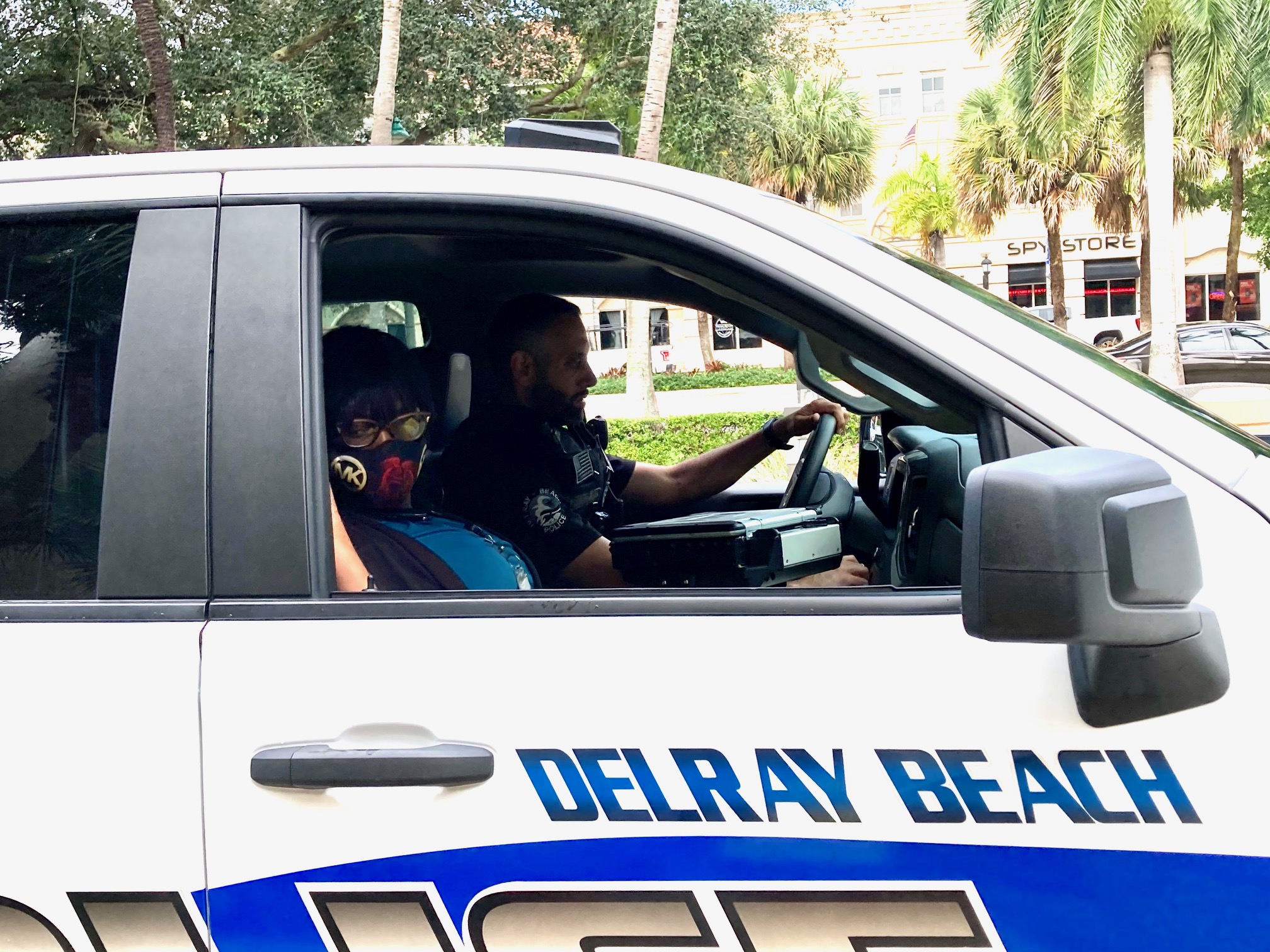 Police work alongside mental health specialists in Delray Beach | WTVX
