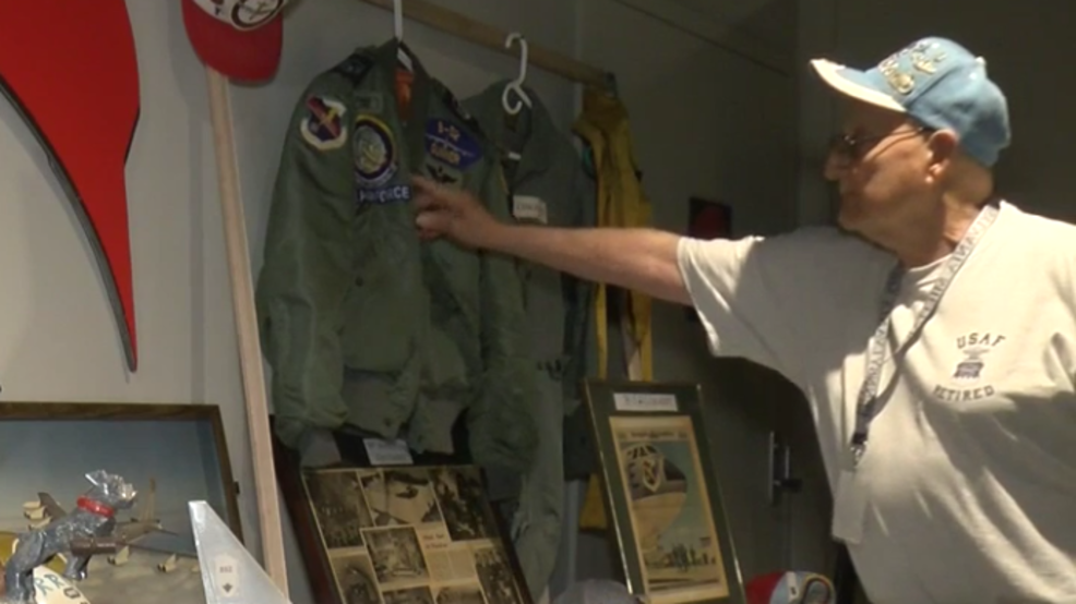 Veteran B-52 tail gunner shares his story | WJAC